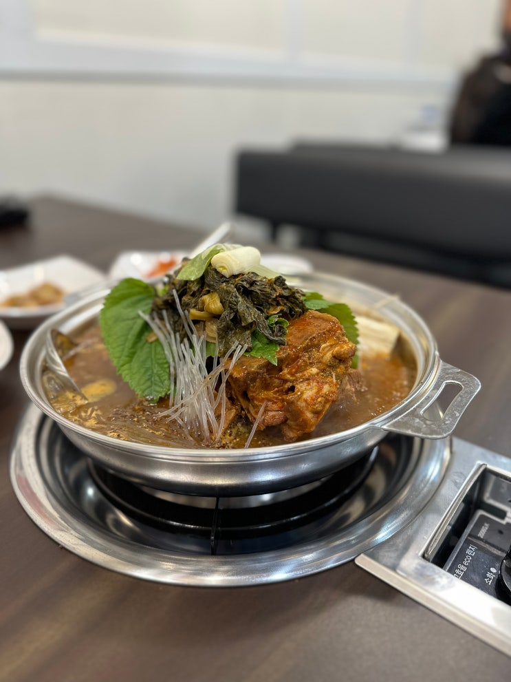 김포 감자탕 맛집 석모리 본가왕뼈감자탕 김치전무한리필 네이버 블로그