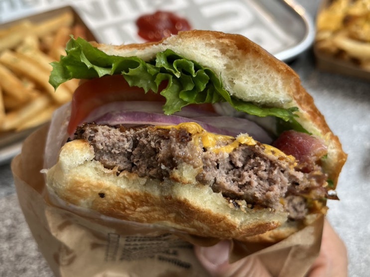 여의도 직장인이 추천하는 더현대서울 수제버거 맛집 ‘번패티번 Bunpattybun 네이버 블로그