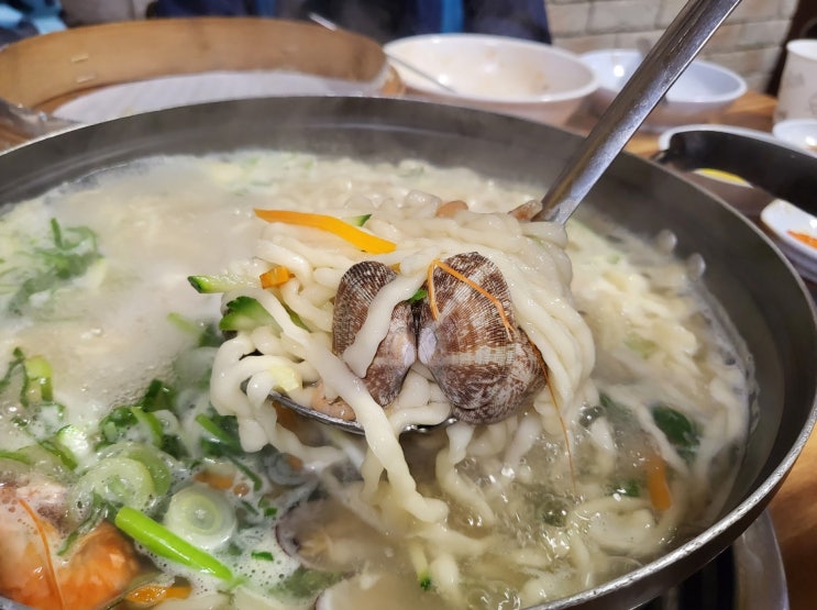마산 삼계 밥집 남촌칼국수 홍연고택 비오는날 어울리는 코스 네이버 블로그