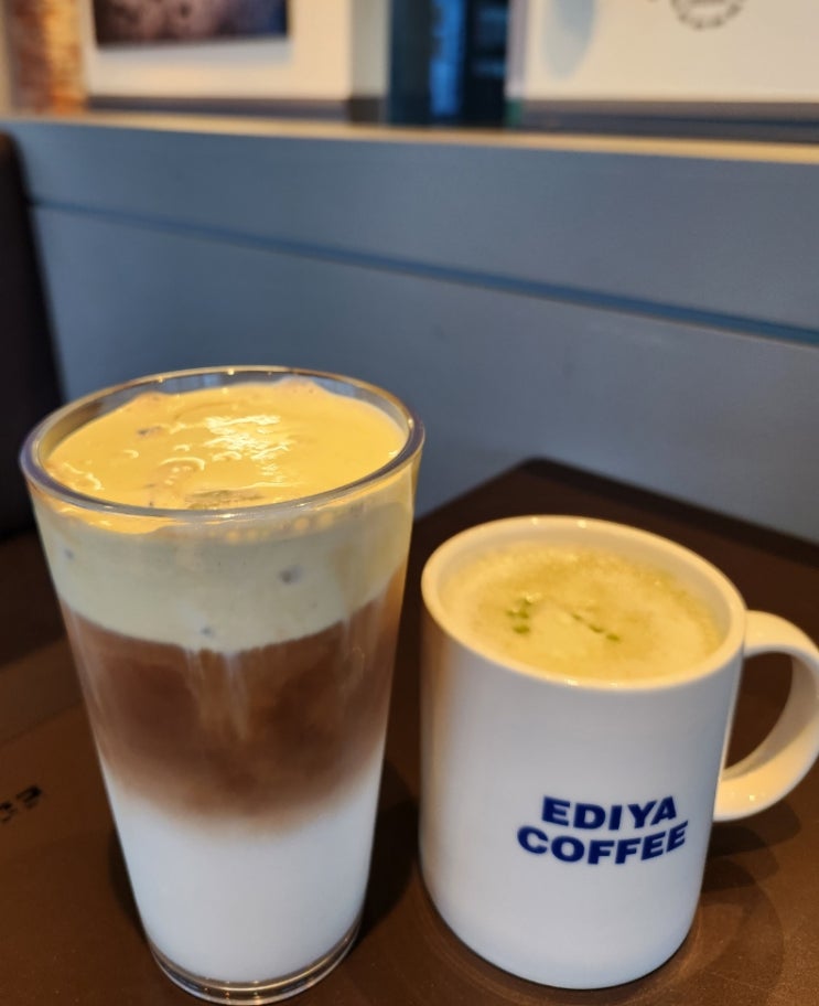 이디야 신메뉴부터 다양하게 맛보기 피스타치오 크림 라떼 봄말차크림 오트라떼 크리미치즈 그레인쿠키 네이버 블로그