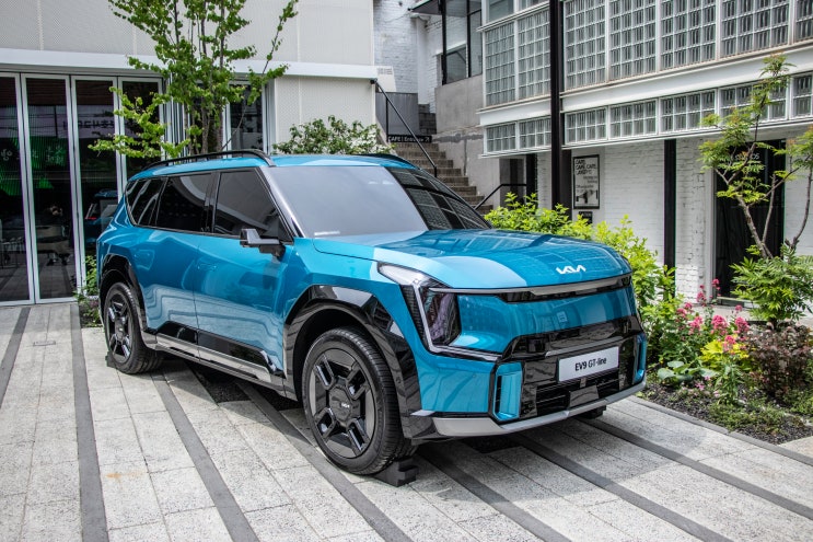 기아 EV9 사전계약 및 가격 공개, 실물 살펴보기 @기아 EV 언플러그드 그라운드 : 네이버 블로그