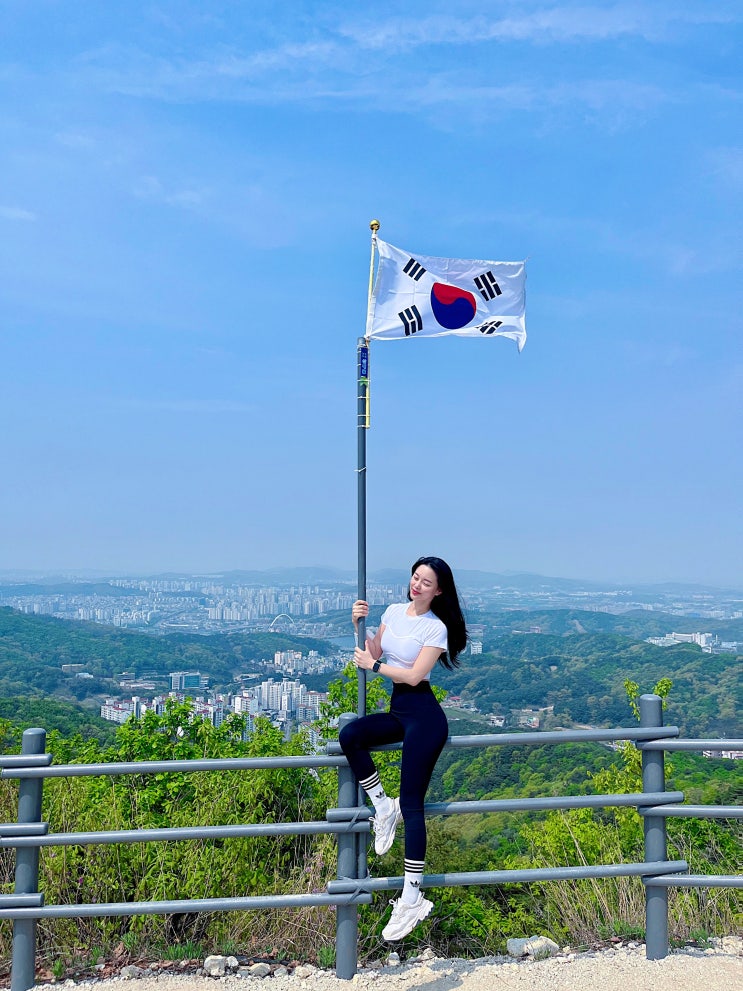 여자 혼자 등산하기 좋은 산 초보 추천 천안 태조산 등산코스 태조산공원 각원사 청송사 구름다리 정상 네이버 블로그