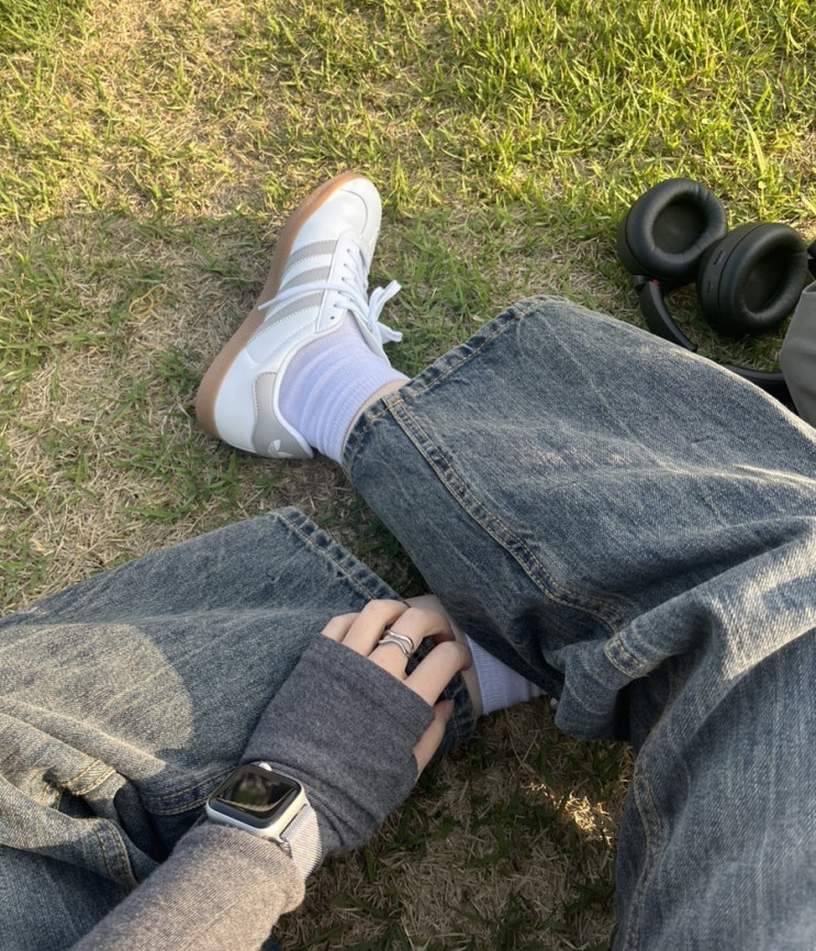 아디다스 가젤 화이트 그레이(IG3508) + 구매처,착샷,코디 : 네이버 블로그