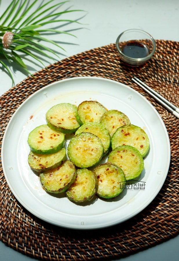 애호박전 만들기 레시피 호박전 호박부침개 만들기 간장 류수영 애호박전 만드는법 네이버 블로그