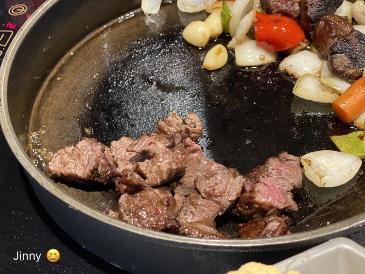 반앤파파 경기도 평택 죽백동 암소한우전문점 예약 전체 메뉴 등심 채끝 안심 꽃갈비 제비추리 한우 육회 한우 소고기