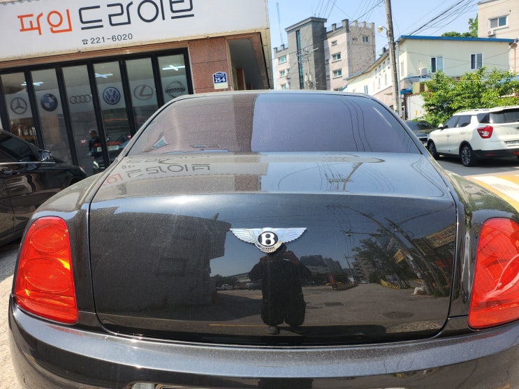 벤틀리 순정 네비게이션 카오디오 인포 모니터 화면 안 나옴 영상 먹통 전원 불량 수리 네이버 블로그