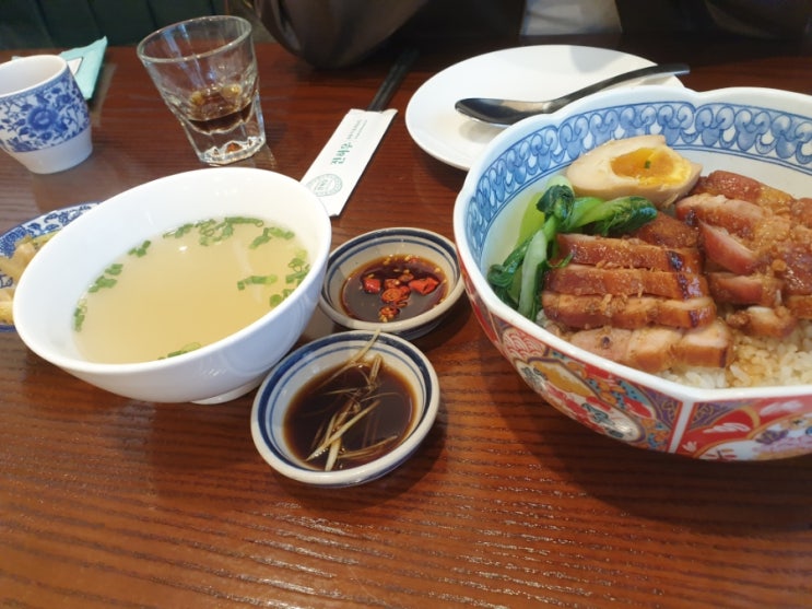 진허우 인천 송도 아트포레 홍콩식 딤섬 맛집 어향가지덮밥 마라전골 우육탕면 차슈덮밥 등 색다른 메뉴가 많은 중식당
