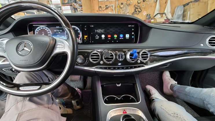 동탄 벤츠 w222 안드로이드 m2c 200a plus 시공 리어모니터 연동까지 동탄 안드로이드 : 네이버 블로그