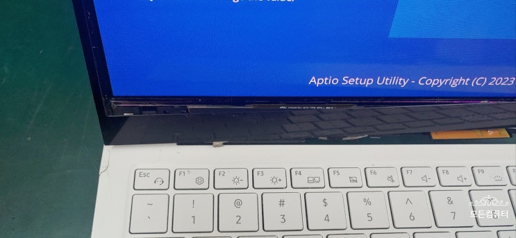 삼성노트북 케이스파손 수리 갤럭시북 프로 Nt950xdx 힌지수리 네이버 블로그