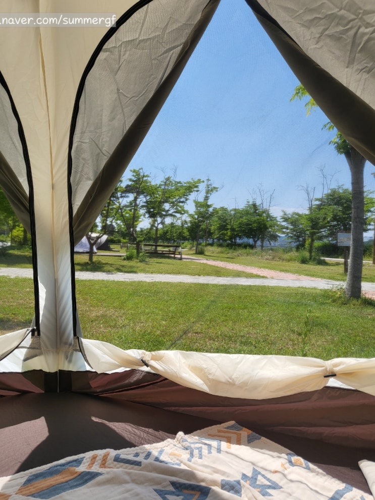 세종여행 금강 수변공원 피크닉 장소 텐트치며 쉴 수 있는 곳 데이트하기 좋은 데크존 자리추천 A존 주차장 취사는