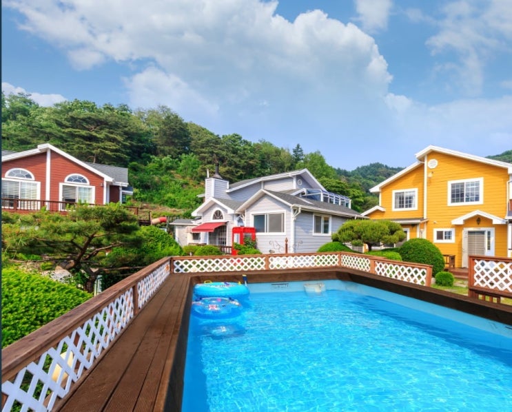 [포천 펜션 매매] 경기도 포천시 영중면 저수지 뷰 토지 2,750평 건물 106평 7객실 풀빌라 펜션을 저렴하게 매매합니다 ...