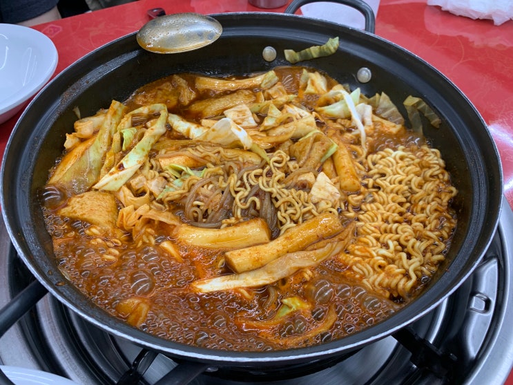 이수역 애플하우스 떡볶이 무침만두 순대볶음 찐찐 솔직후기 네이버 블로그