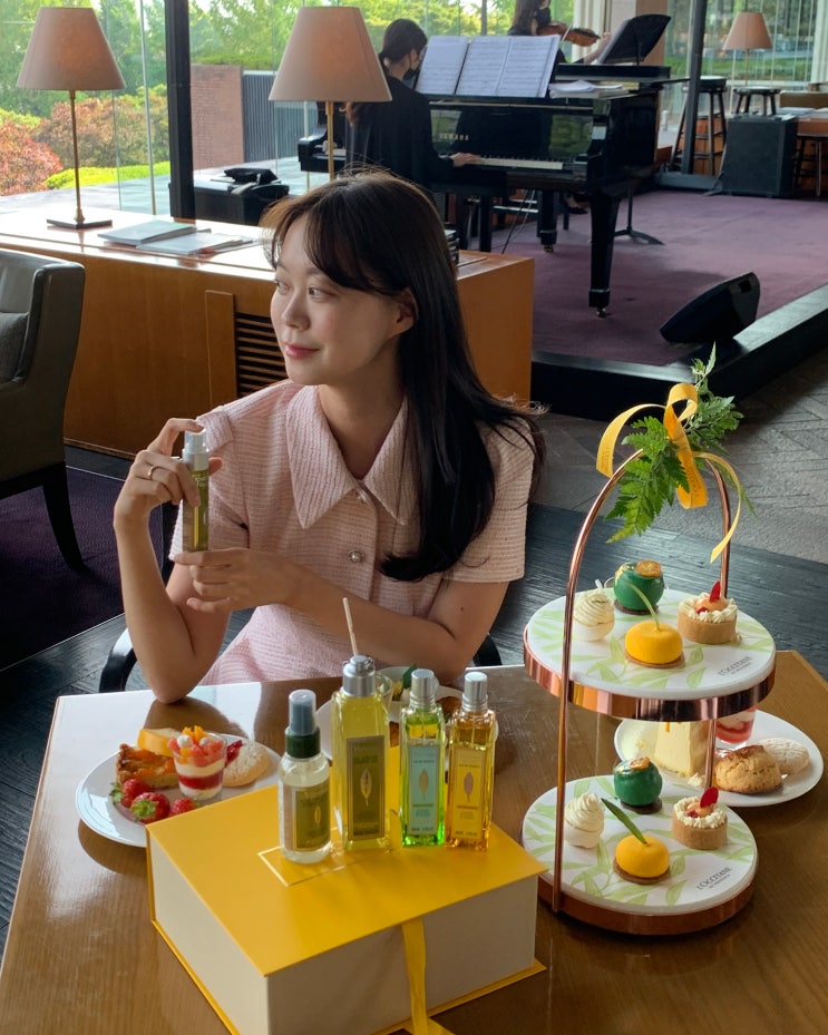 록시땅 X 그랜드 하얏트 서울 호텔 로비 라운지 카페 후기 버베나 애프터눈 티 세트 네이버 블로그
