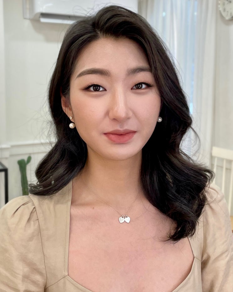 언니 결혼식 동생도 예쁘게 준비해야죠 강동 혼주 하객 헤어 메이크업 네이버 블로그