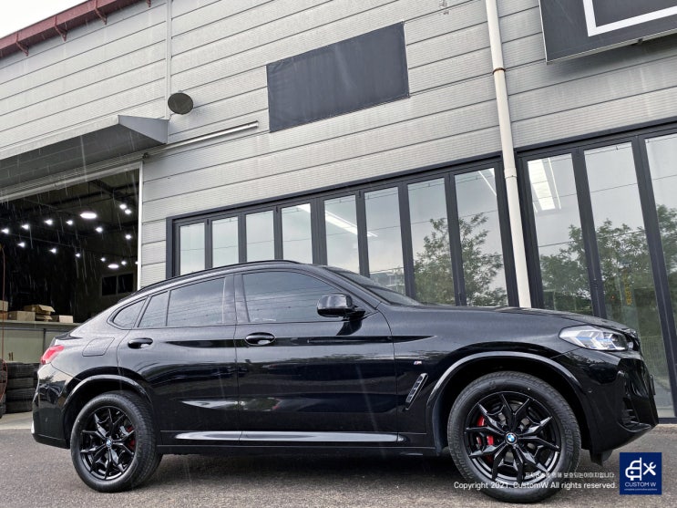 BMW X4 887M 휠수리 후 블랙유광 휠도색 : 네이버 블로그