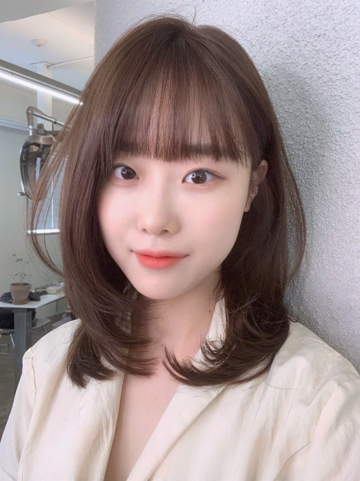 성수역 미용실 위에뜰 에스파 윈터 중단발 헤어스타일 레이어드컷 허쉬컷 쿨톤 애쉬 카키 밝은갈색 염색 후기 네이버 블로그