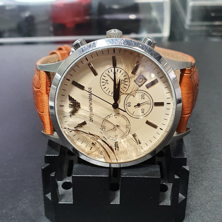 [EMPORIO ARMANI] 아르마니 AR2433 유리깨짐 교체 작업 후기 광주아르마니시계수리 아르마니시계유리교체 : 네이버 블로그