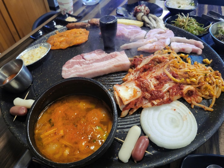 마포 상암동 삼겹살 한상가득 왕솥뚜껑 디지털미디어시티역 고깃집 네이버 블로그