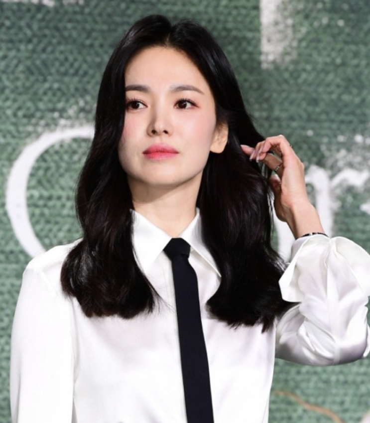 송혜교 헤어스타일 중단발머리 중단발 웨이브펌 준오헤어 서울대입구역점 네이버 블로그