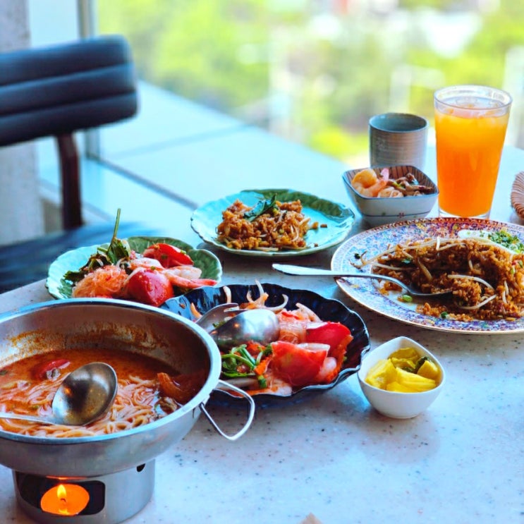 일산 현대백화점 맛집 타이리셔스 똠양꿍쌀국수 얌운센 나시고랭 5성급 호텔출신 쉐프들의 태국음식 맛집 : 네이버 블로그