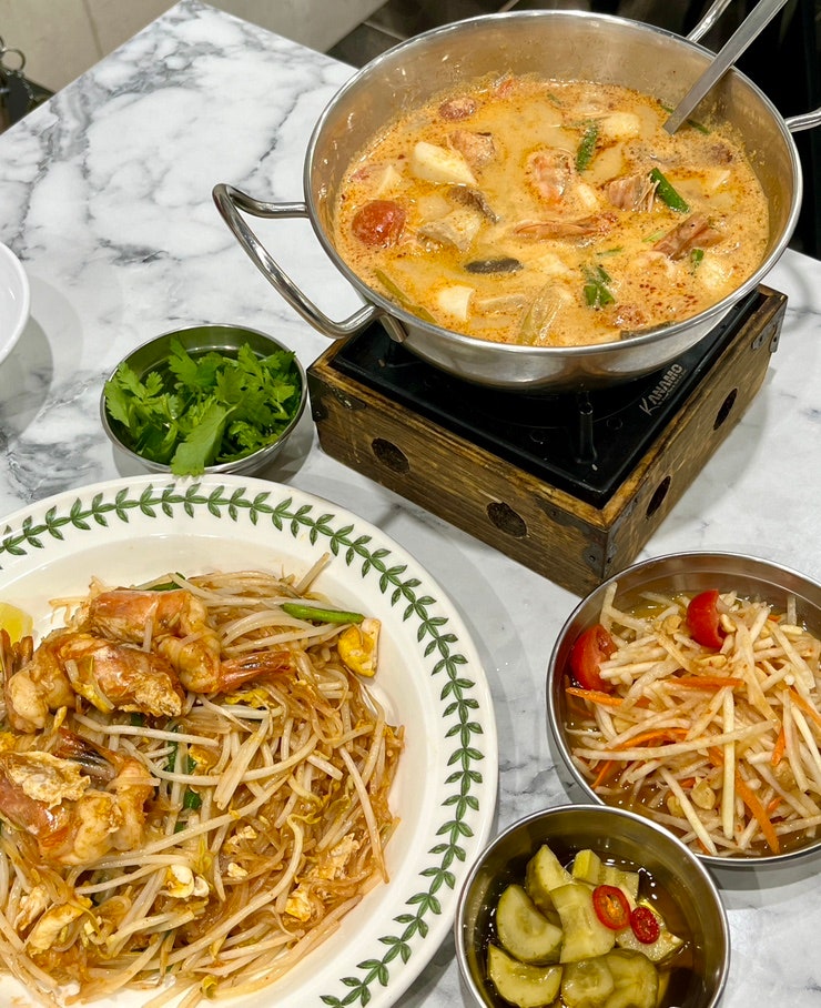 망우역 맛집 태국 음식 알로이짱에서 팟타이와 똠얌꿍 네이버 블로그