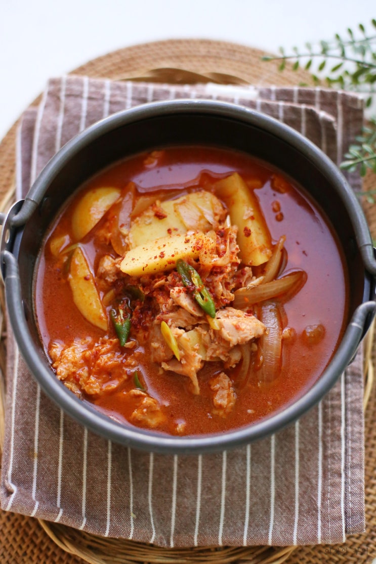 백종원 감자짜글이 레시피 스팸짜글이 고추장 감자찌개 스팸 감자고추장찌개 캠핑요리추천 네이버 블로그