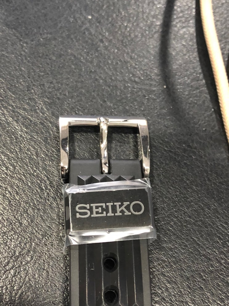 세이코 SBEX007 버클의 비밀.. '누군가 버클을 바꿔치기했다?' : 네이버 블로그