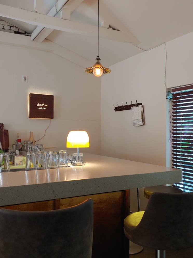 [카페] 대전 "스케치904" - 카페, 바, 테라스까지! 한 곳에서 즐기는 대흥동 커피 & 바 ☕ : 네이버 블로그