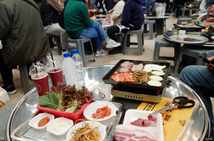 충남 예산 가볼만한곳 백종원 예산시장주차장 장터광장 테이블 대기접수 장소 신광정육점 불판빌려주는집 네이버 블로그