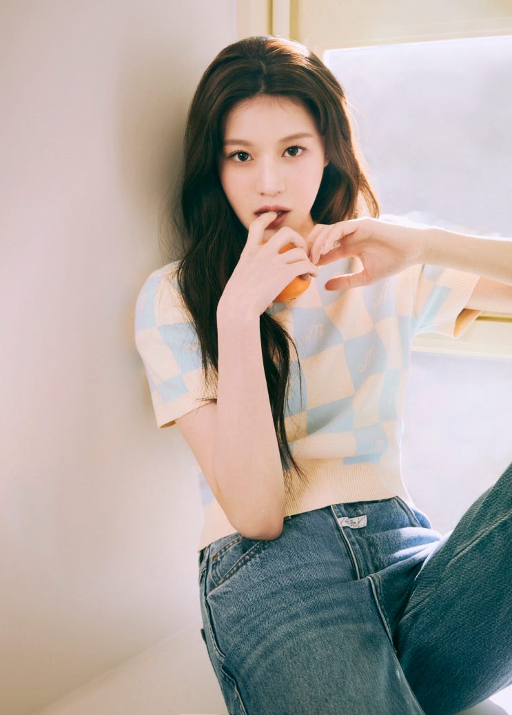 마리떼 프랑소와 저버 고윤정 화보 옷 전부 예쁘네♡ 반팔 니트 나시 데님팬츠까지 네이버 블로그