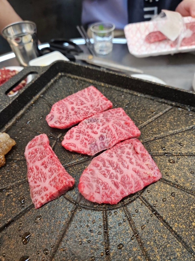 고기를 골라서 먹을 수 있는 정육식당 돼지소고기 찐맛집 회식장소로도 좋은 남부식당 안양범계평촌 네이버 블로그