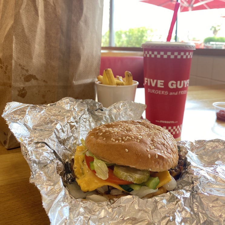 미국 3대 햄버거 파이브 가이즈 Five Guys 후기 메뉴 주문법 한국 입점 네이버 블로그