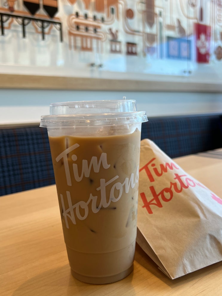 캐나다 국민 카페 Tim Hortons (팀홀튼) 🇨🇦 한국 상륙 🇰🇷 팀홀튼 굿즈 : 네이버 블로그