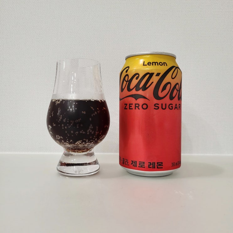 [카페인] 코카콜라 제로 레몬 (Coca Cola Zero Lemon) feat. 버번콕 : 네이버 블로그