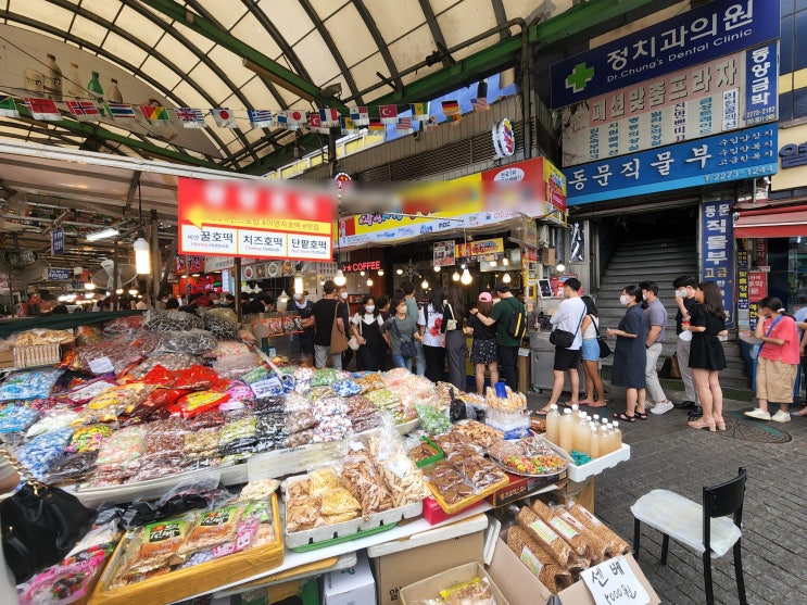 서울 먹방 먹거리 장터 광장시장 하루를 먹어도 다 못 먹는 다양함 네이버 블로그