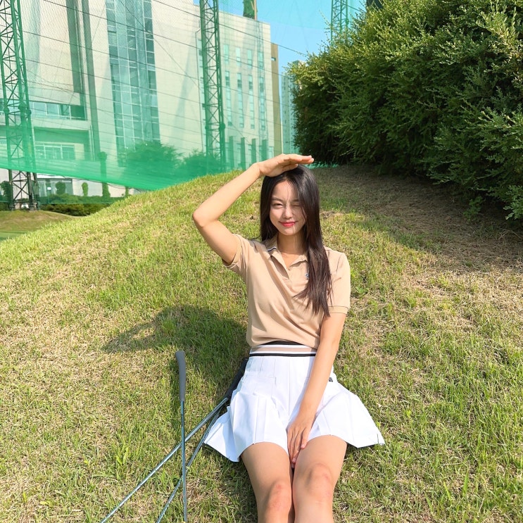 여름 여성 골프복 브랜드 골프웨어 카카오프렌즈골프 바지 카라티 추천 코디 네이버 블로그