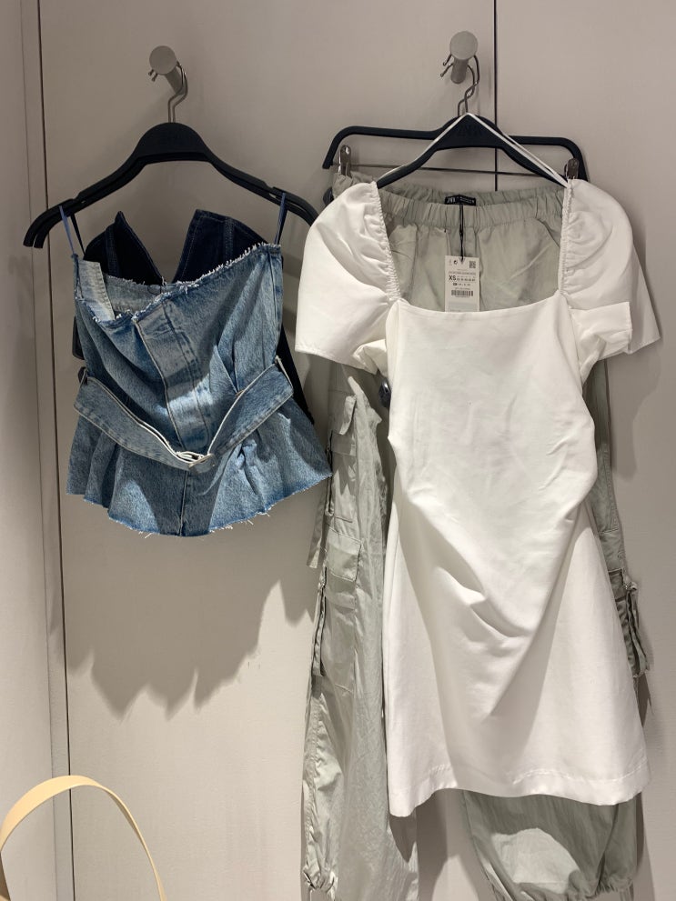 ifc몰 자라 zara 신상 피팅 후기(원피스 파라슈트팬츠 튜브탑) : 네이버 블로그