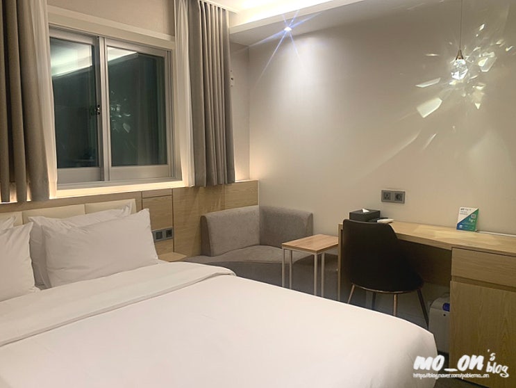 부산 여행 라운지26 호텔 스탠다드 더블룸 |남포동 자갈치역 비프광장 숙소 무료 생맥주 라운지 즐기기 네이버 블로그