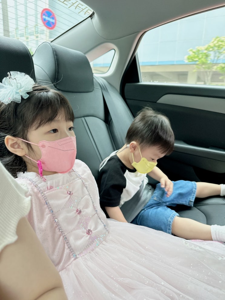 육아일기 혼자서 아이 둘과 외출했던 주말 어느 날 네이버 블로그