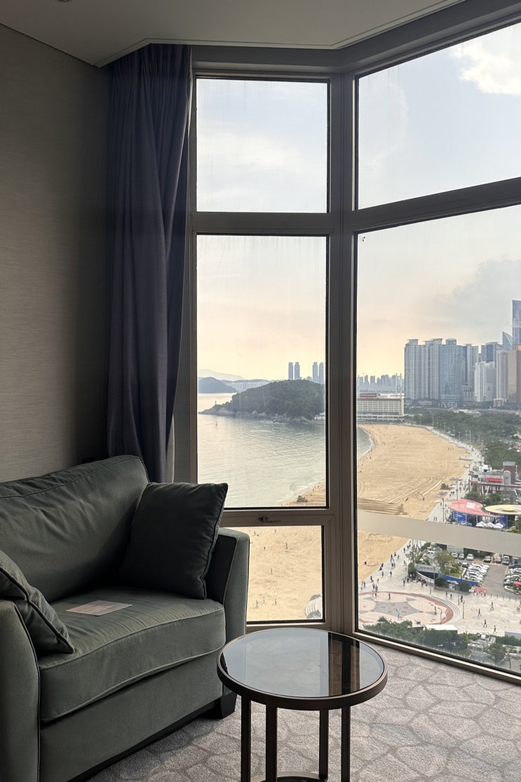 부산 파라다이스 호텔 신관 디럭스 오션 킹 호캉스 오션뷰 전망 야외 오션풀 후기 네이버 블로그