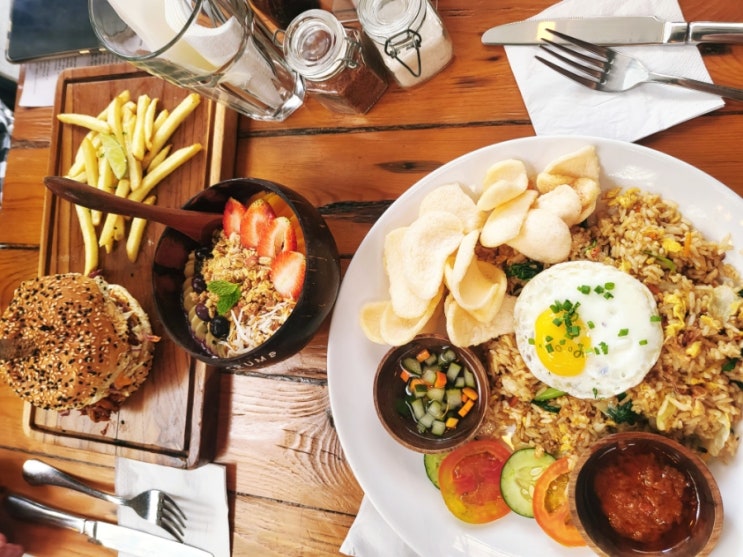 발리 꾸따 맛집 크럼앤코스터 브런치와 인도네시아 로컬 현지식 추천 네이버 블로그