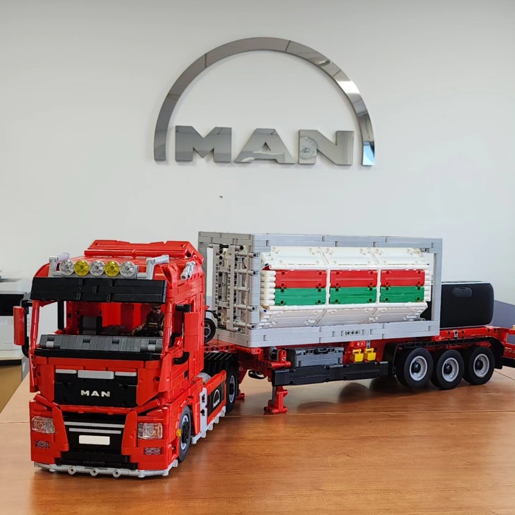 MAN New TGX 4X2 Semi-trailer Tractor & Container trailer : 네이버 블로그