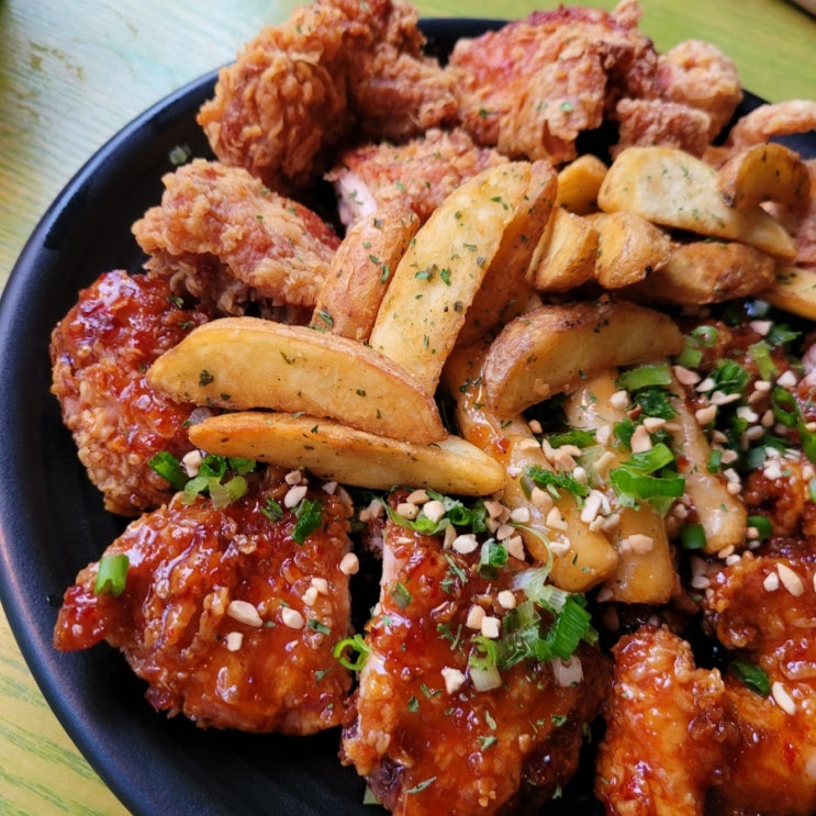 홍대 치킨맛집 치킨인더키친 내돈내산후기 : 네이버 블로그