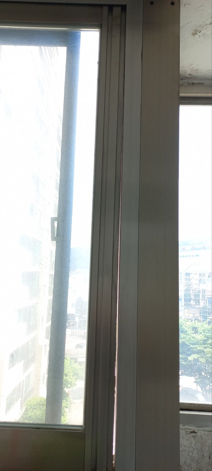 예산샷시수리 아래로 점점 벌어진 샷시 복구작업을 무사히 완료하였습니다 네이버 블로그
