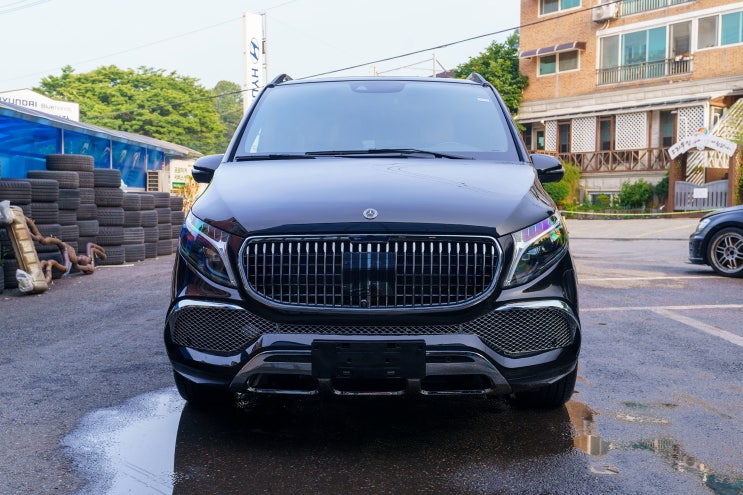 최고급 MPV VIP 벤 EQV300 Exterlong 순수 전기차 수입 판매 VIP 실내 개조 마이바흐 룩 보디키트 : 네이버 블로그