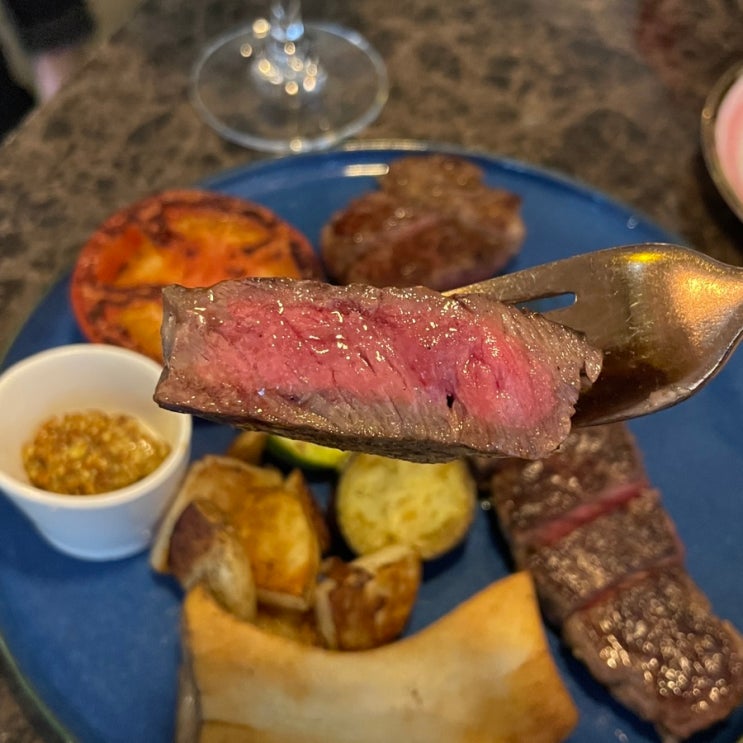 어썸로즈 가로수길 스테이크 파스타 세트 신사동 맛집 Feat 장미꽃 네이버 블로그