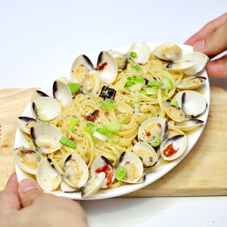 봉골레 파스타 만들기 소스없이 모시조개요리 알리오 올리오 마늘 스파게티 만드는법 레시피 : 네이버 블로그