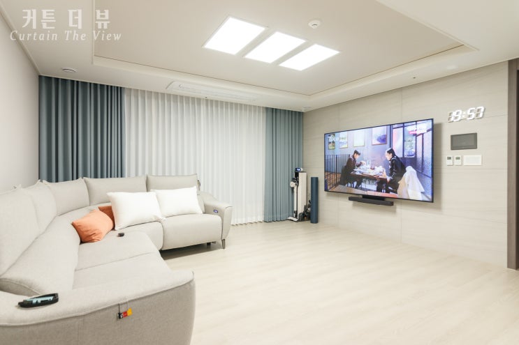 인천커튼 항균피톤치드암막 스카이블루 And 고밀도쉬폰 차르르커텐 검단호반써밋 1차 34평형 거실 이중커튼 네이버 블로그
