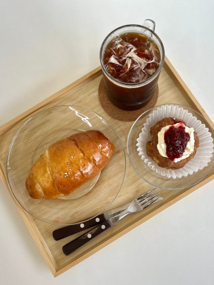 [광주]- 첨단 베이커리카페 소금빵 맛집 “베이크쇼디치” (BAKE SHOREDITCH) : 네이버 블로그