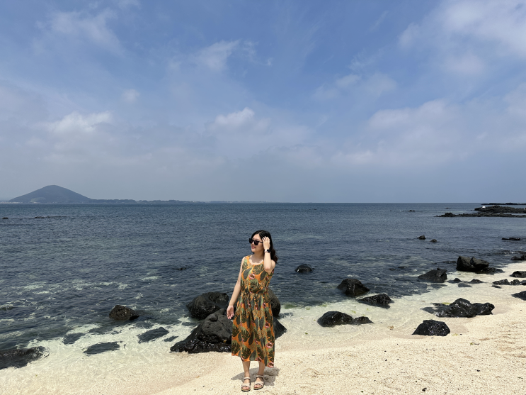 제주 여행 제주도 동쪽우도 3박 4일 우정여행 2일차 일지 우도 전기차 전기자전거 우도해광식당 카페 살레 월정리